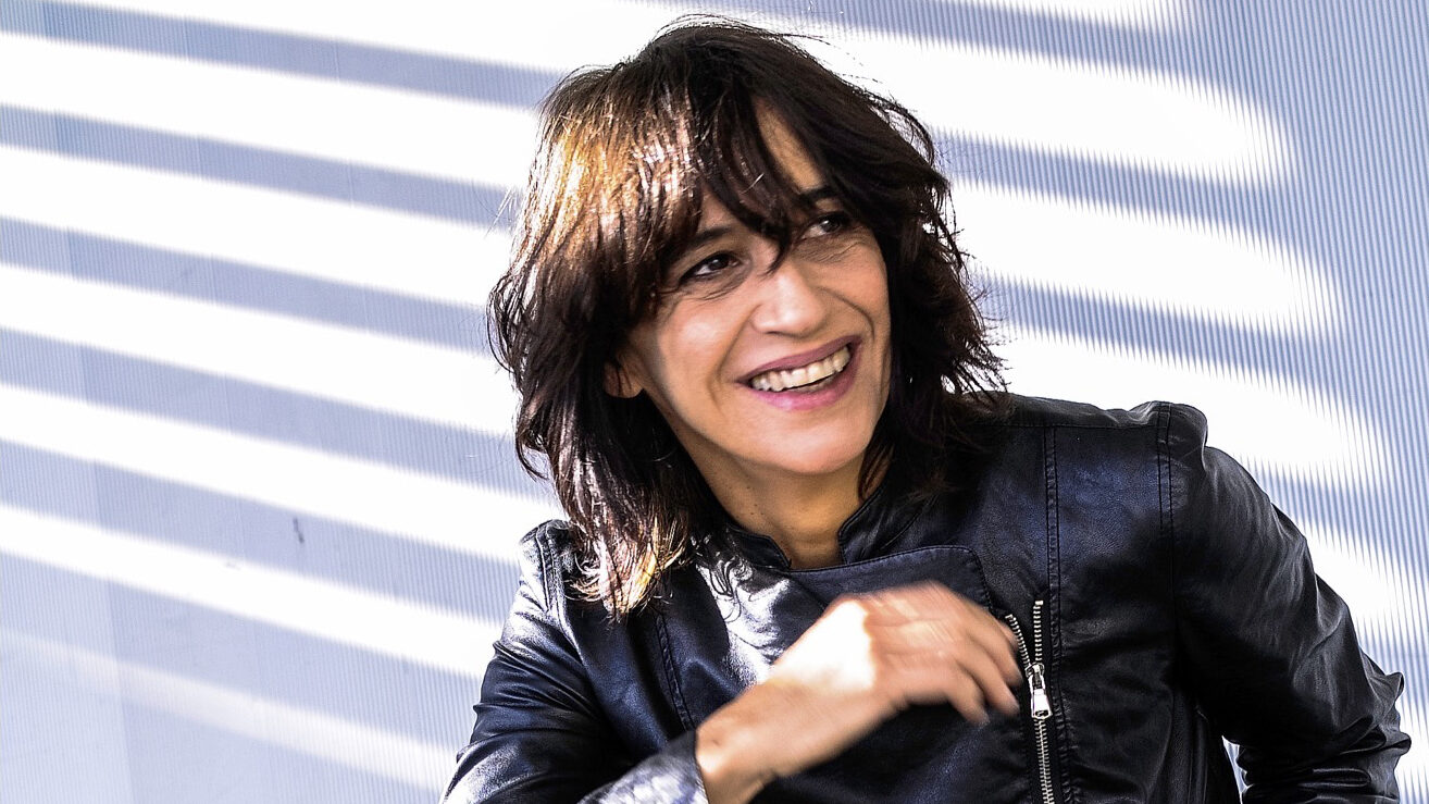 Angela Baraldi “E Dalla mi disse: sei una cantante” - Pierluigi Piccini ...